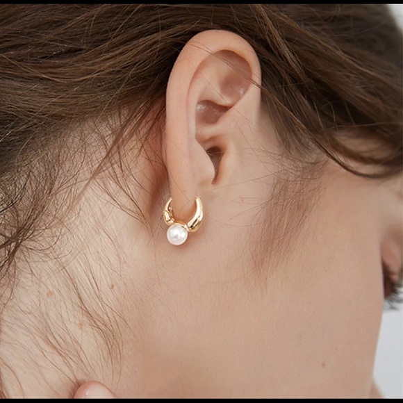 Jewelry | Tiny Wedding Bridal Pearl Huggie Hoop Earrings | Poshmark